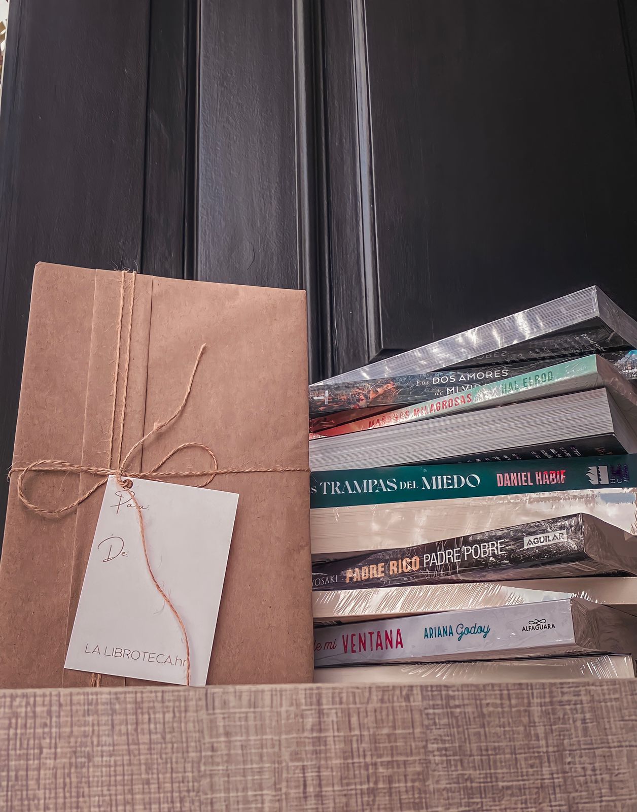 Empaque de regalo – lalibroteca.hn